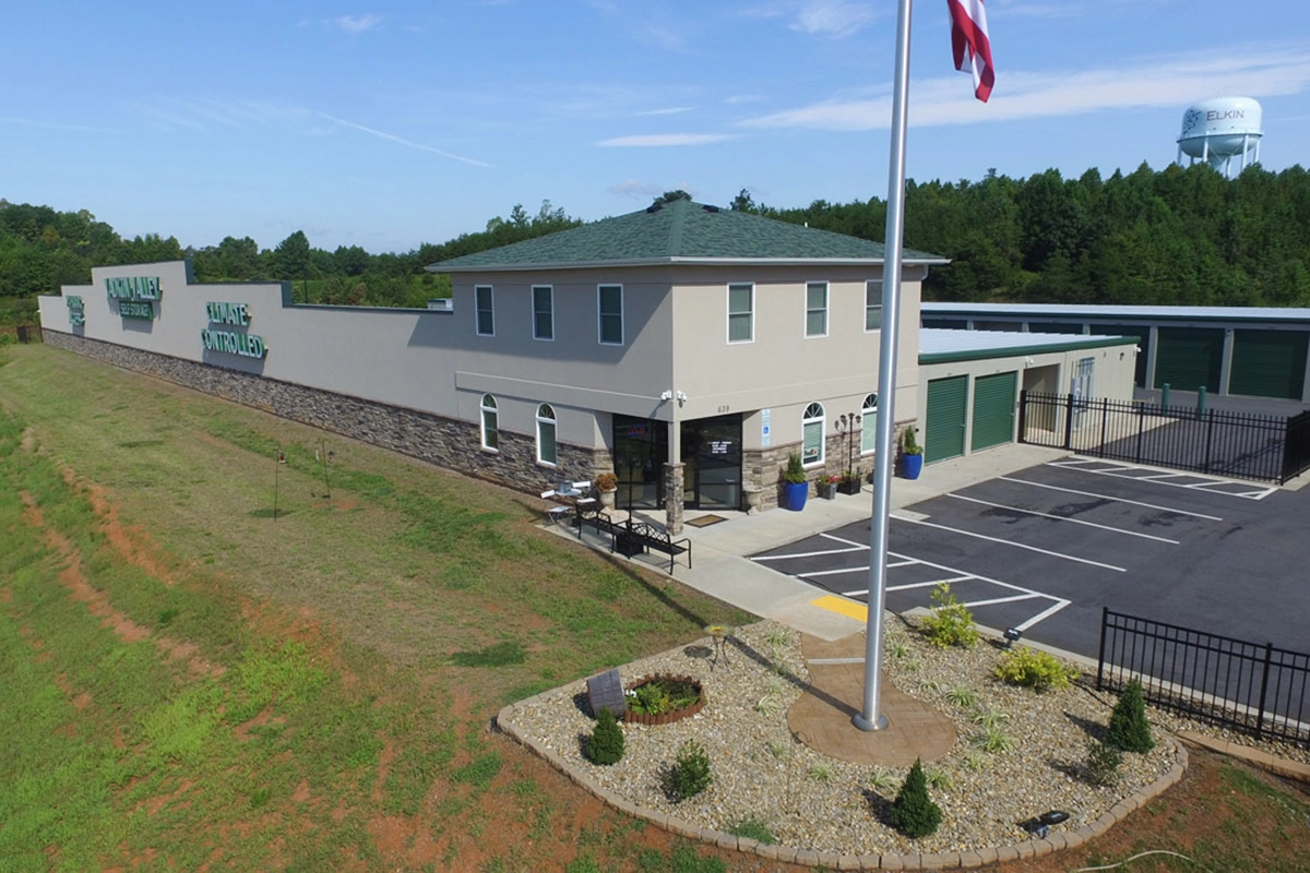 Yadkin Valley Self Storage - Trachte Building Systems